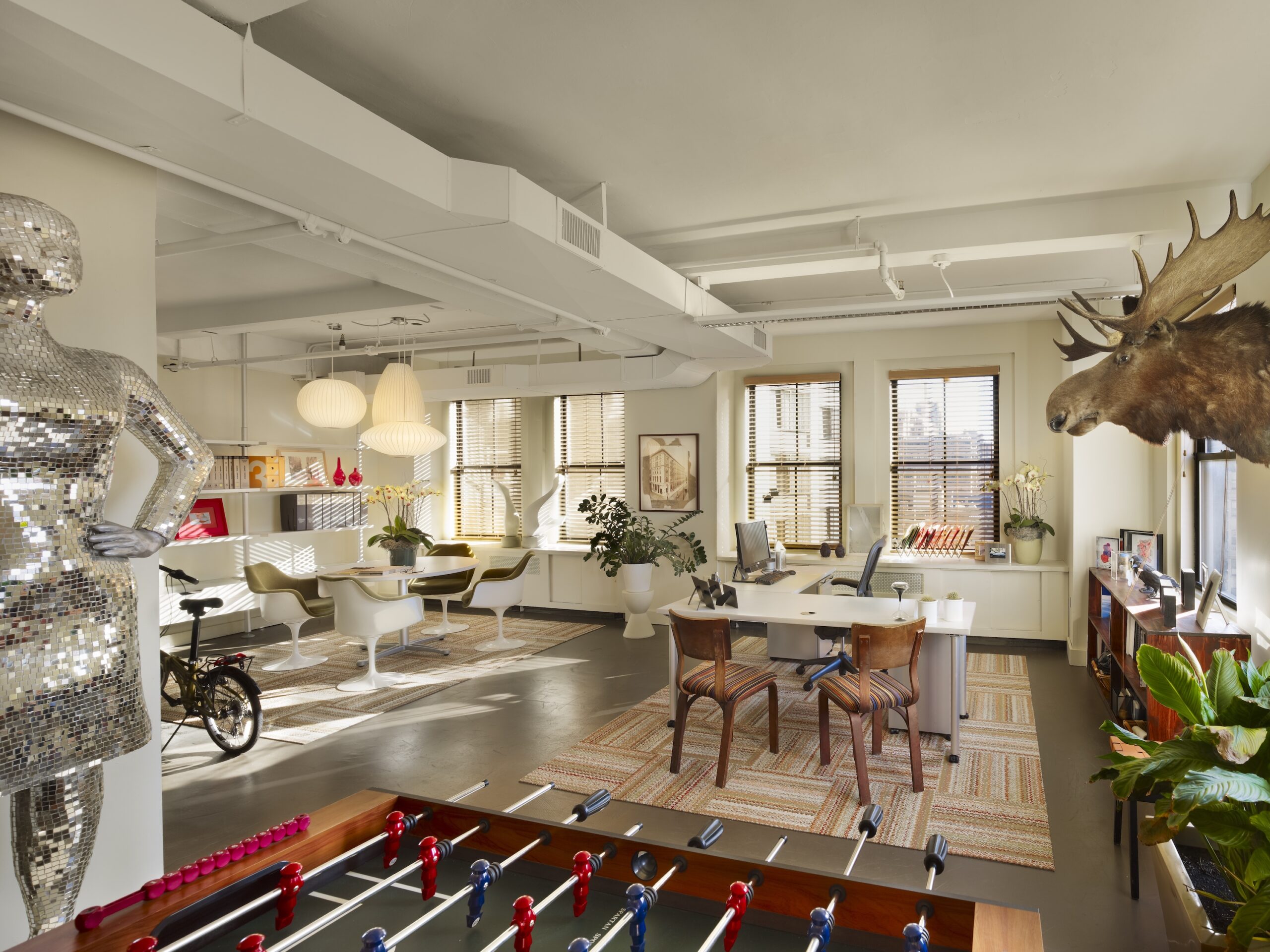 The Most Current Office Trends to Look Out for in 2024! - Rothberg Dubrow